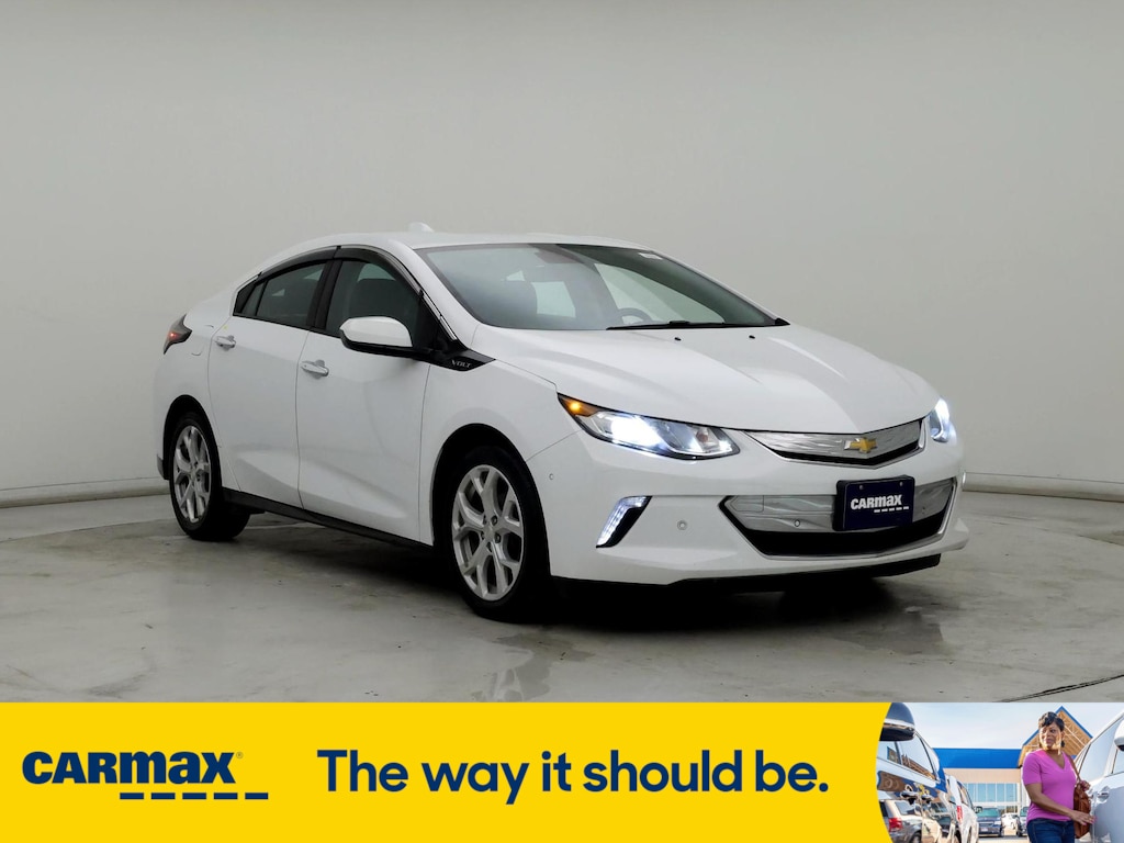 2019 Chevrolet Volt - Specs, Prices, MPG, Range, Reviews & Photos ...