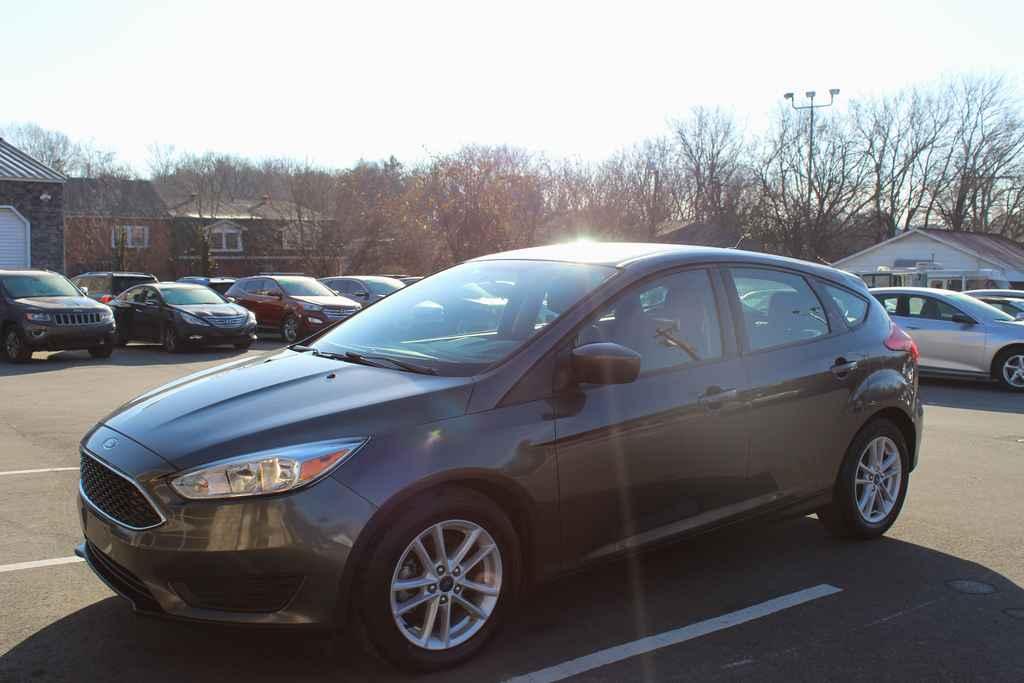 2018 Ford Focus - Specs, Prices, MPG, Reviews & Photos | Cars.com