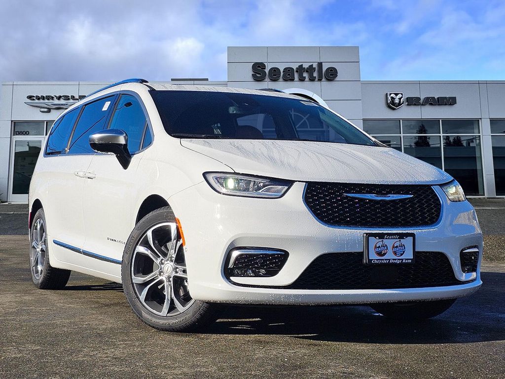 2026 Chrysler Pacifica - Specs, Prices, MPG, Reviews & Photos | Cars.com