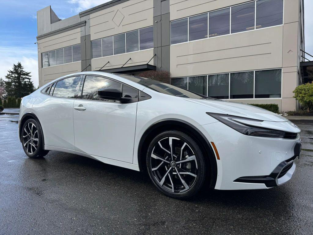 2024 Toyota Prius Prime - Specs, Prices, MPG, Range, Reviews & Photos ...