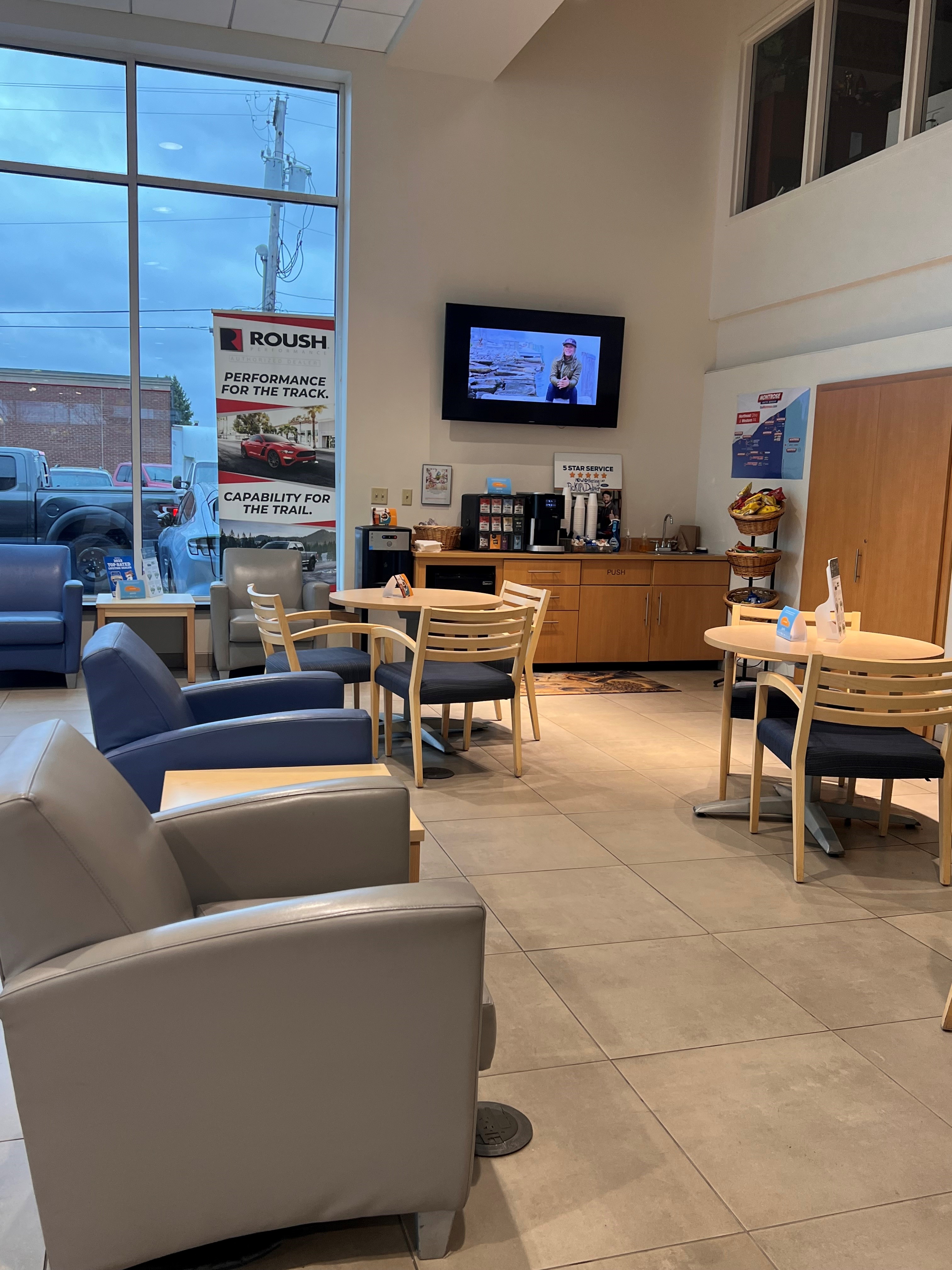 Montrose Ford - Akron, OH | Cars.com