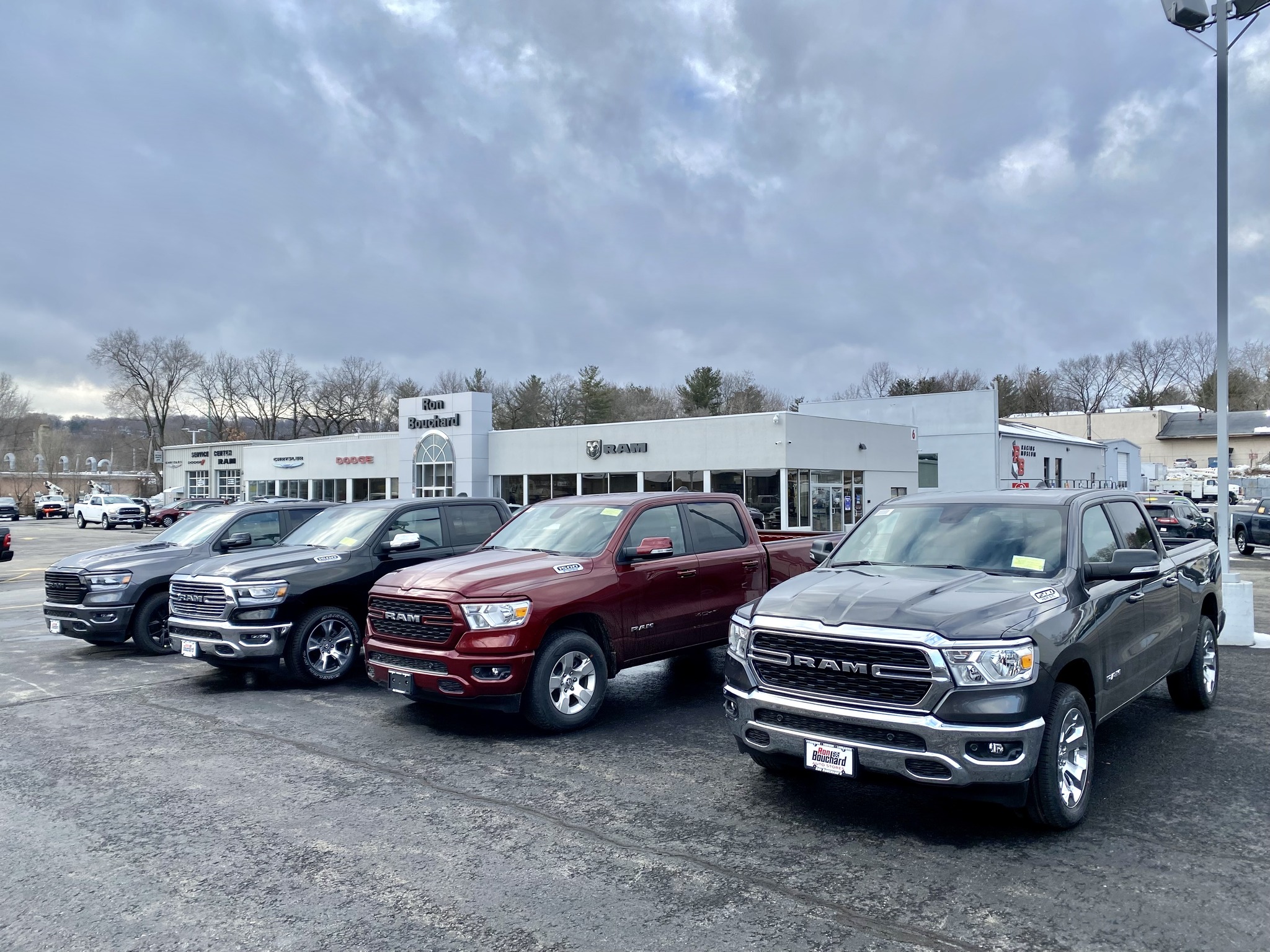 Ron Bouchard Chrysler Dodge RAM - Fitchburg, MA | Cars.com