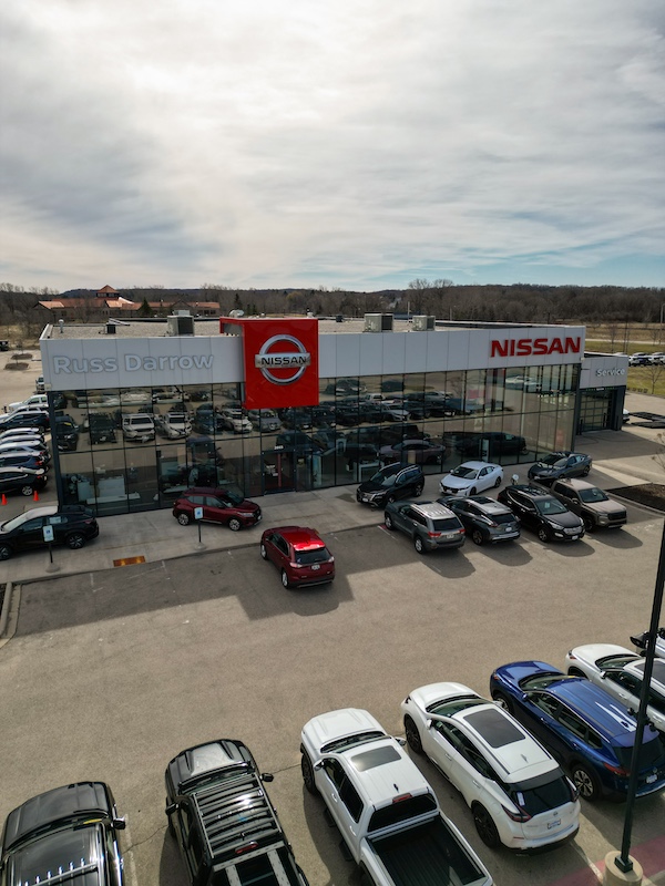 Russ Darrow Nissan West Bend
