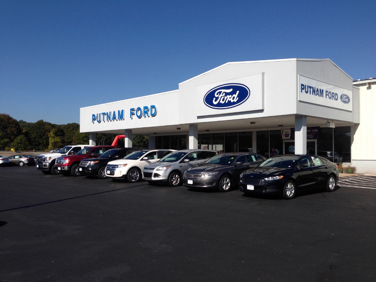 Heritage Valley Ford, Inc. - Putnam, CT | Cars.com