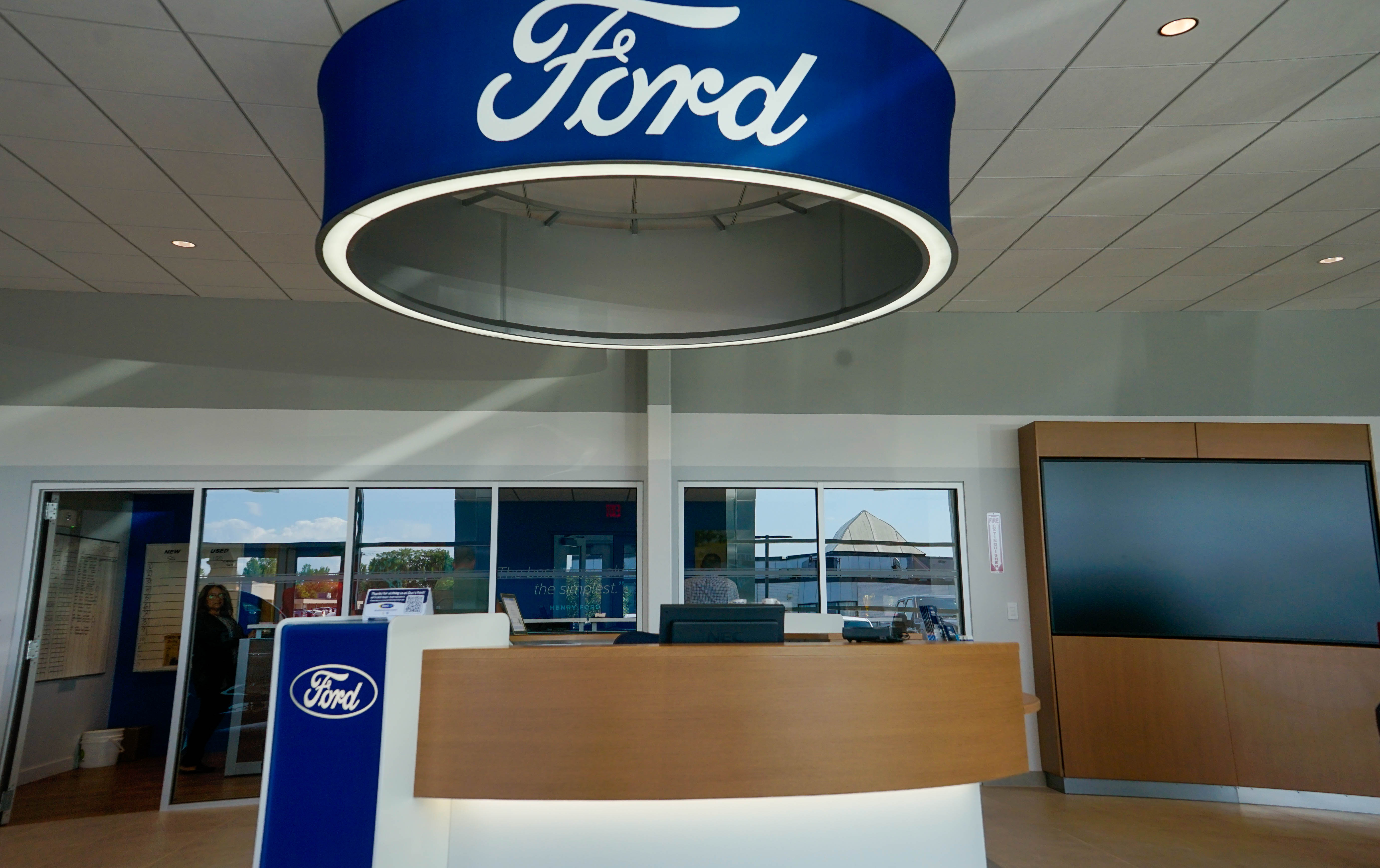 Don's Ford - Utica, NY | Cars.com