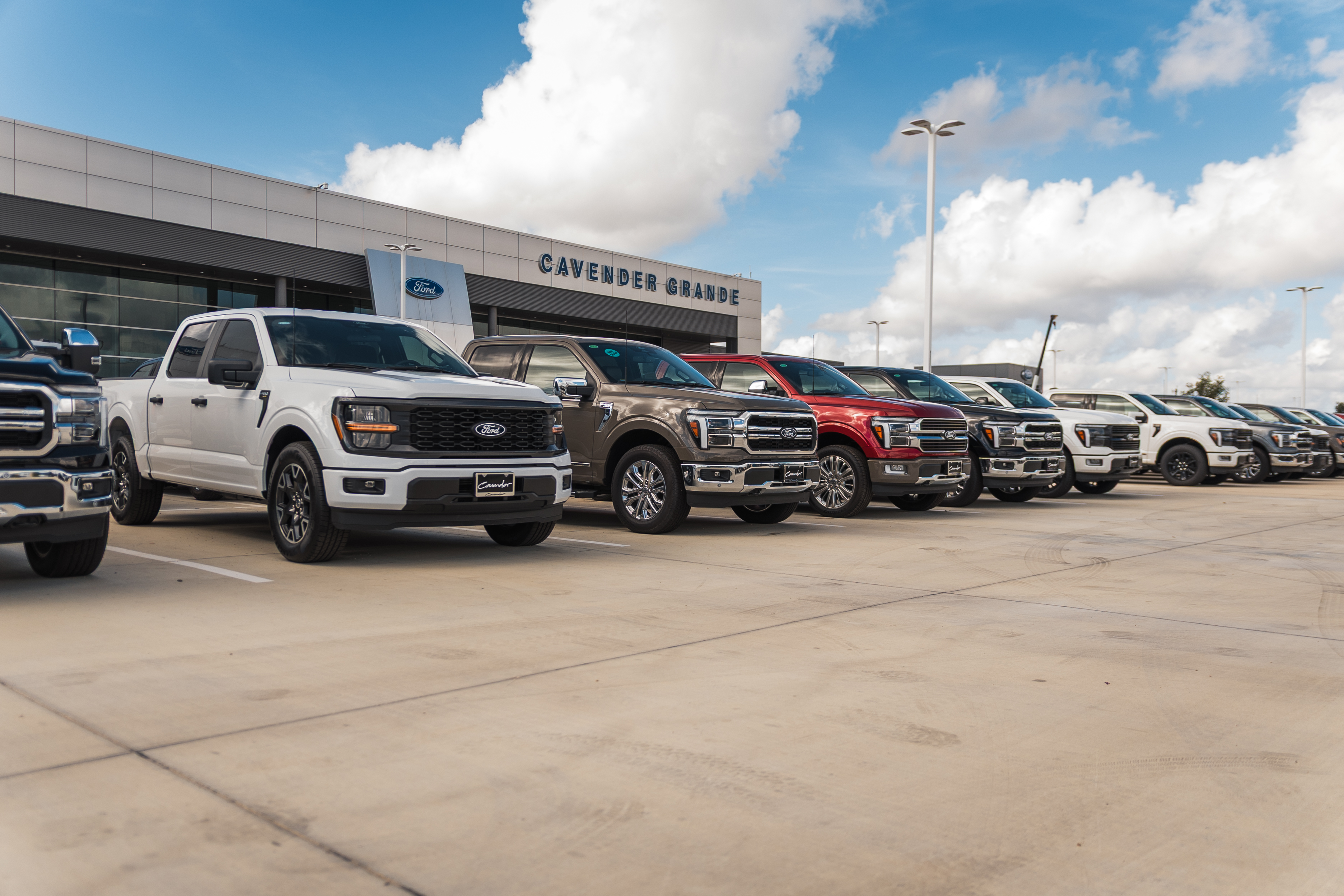 Cavender Grande Ford - San Antonio, TX | Cars.com