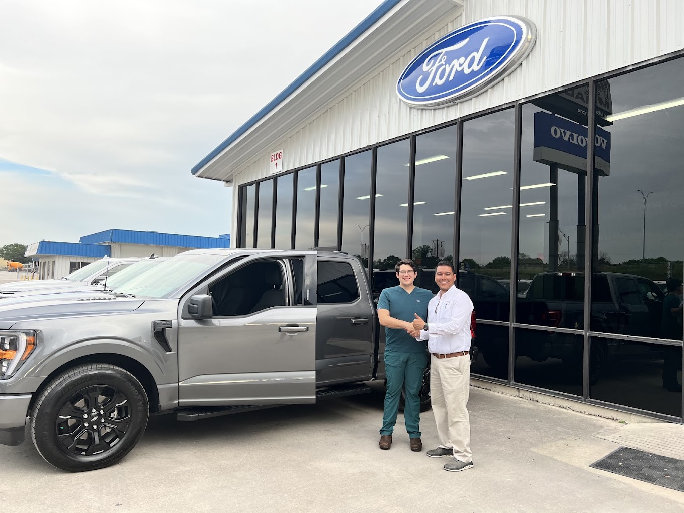 Cavender Grande Ford - San Antonio, TX | Cars.com