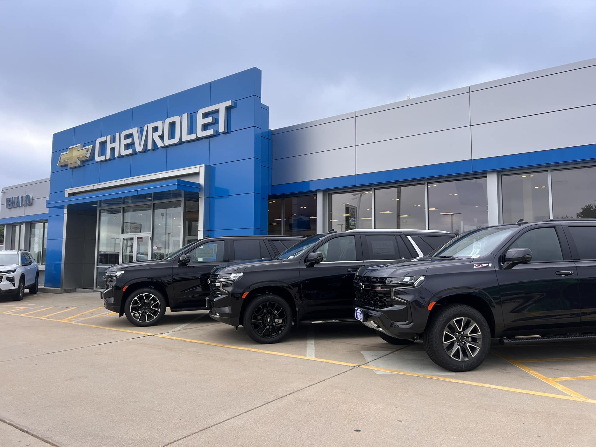 Ewald Chevrolet, LLC - Oconomowoc, WI | Cars.com