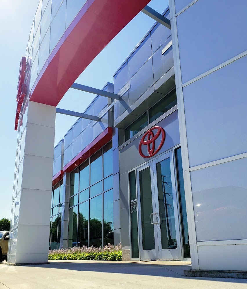LeadCar Toyota Mankato - Mankato, MN | Cars.com