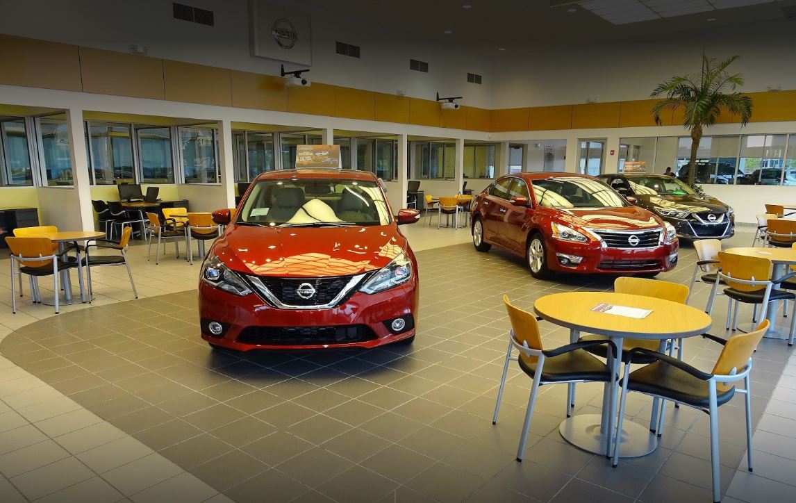 Universal Nissan - Orlando, FL | Cars.com