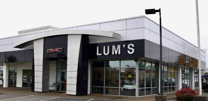 Lum's GMC - McMinnville, OR | Cars.com