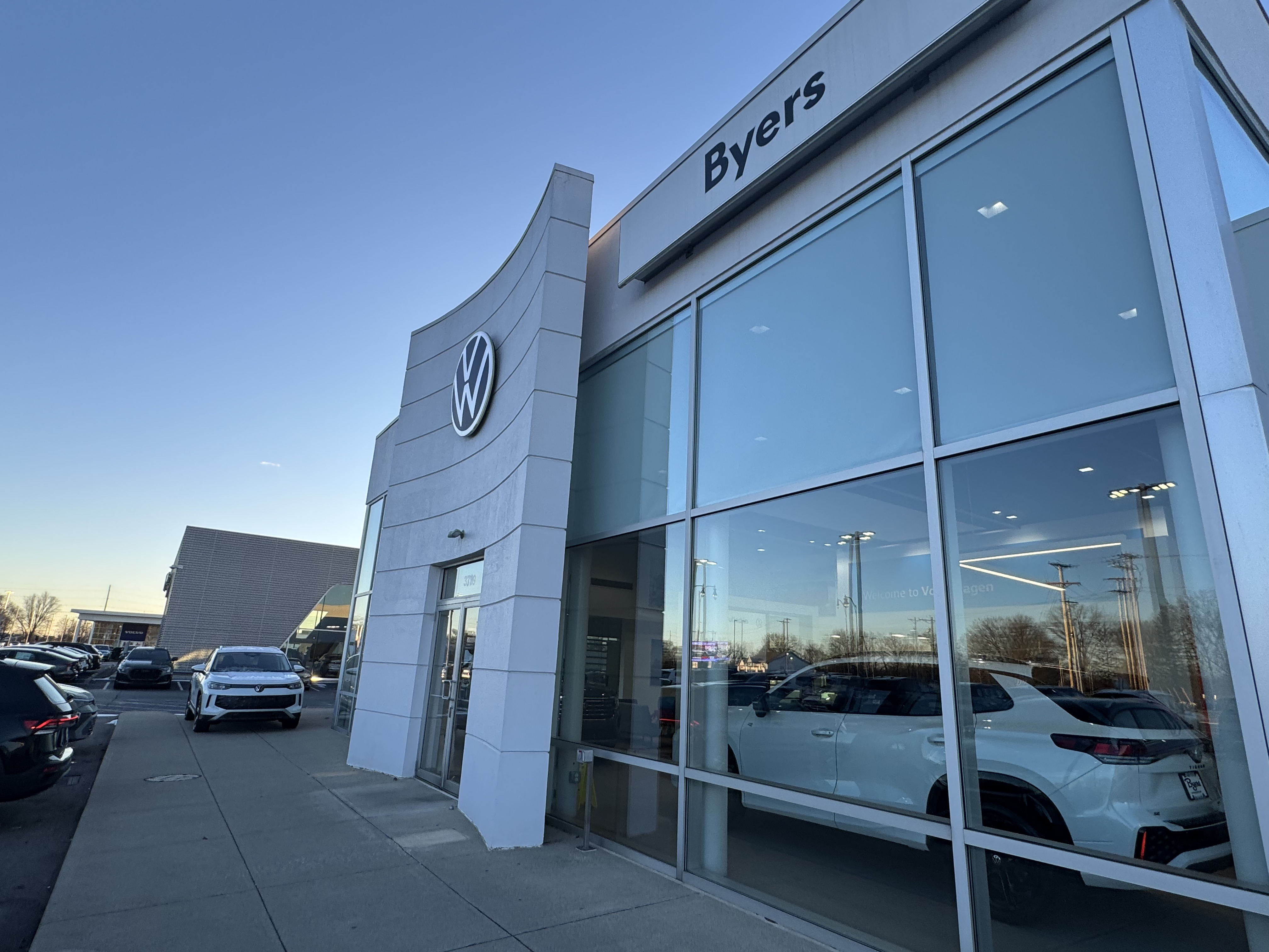 Byers Volkswagen by the Airport - Whitehall, OH | Cars.com