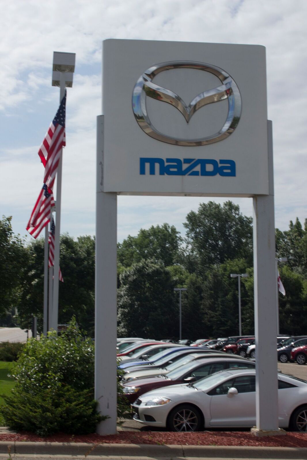 Luther Brookdale Mazda - Brooklyn Center, MN | Cars.com