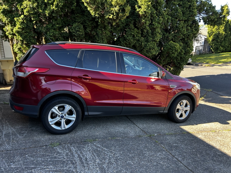 2016 Ford Escape - Specs, Prices, MPG, Reviews & Photos | Cars.com