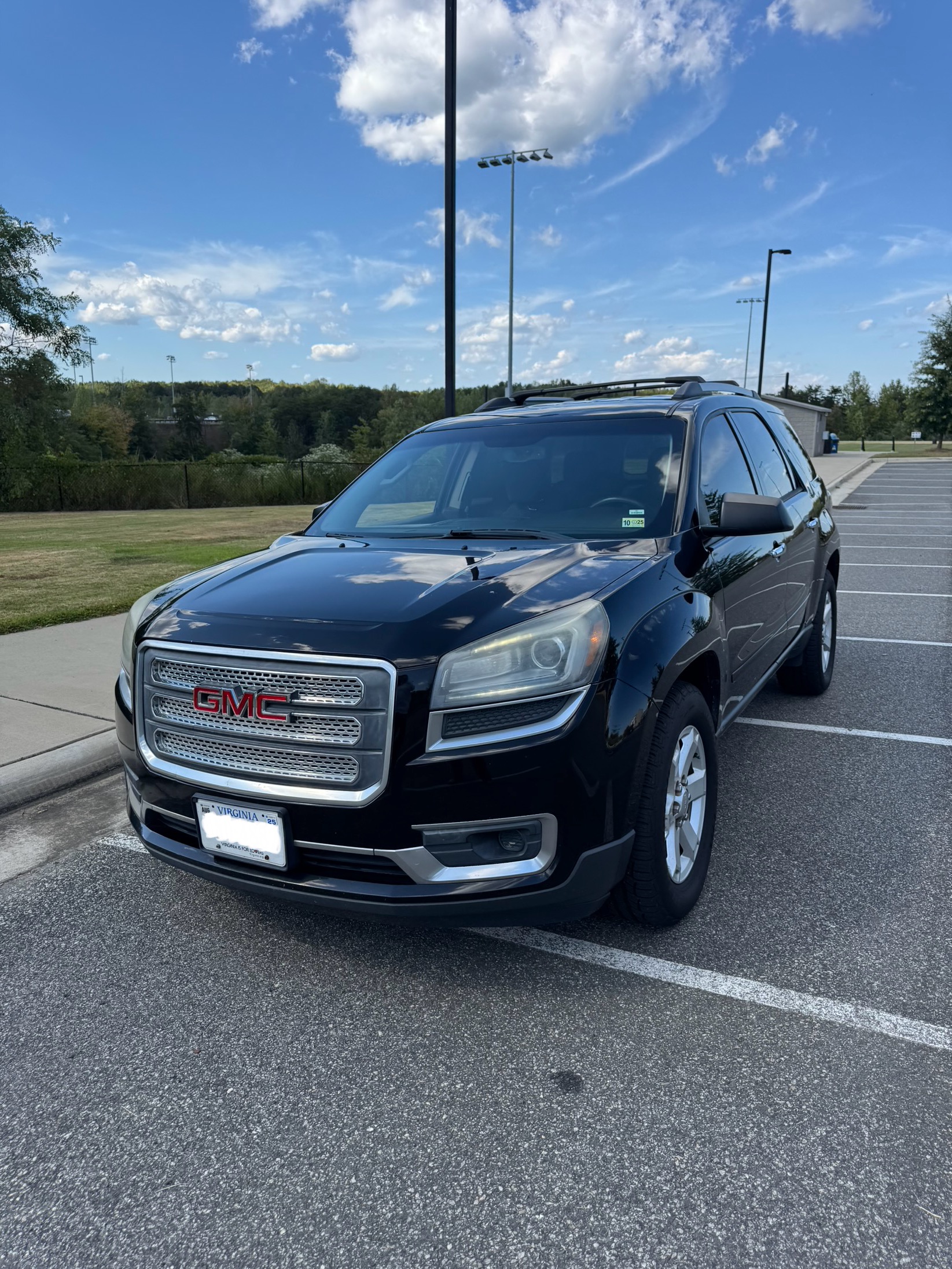 2016 GMC Acadia - Specs, Prices, MPG, Reviews & Photos | Cars.com
