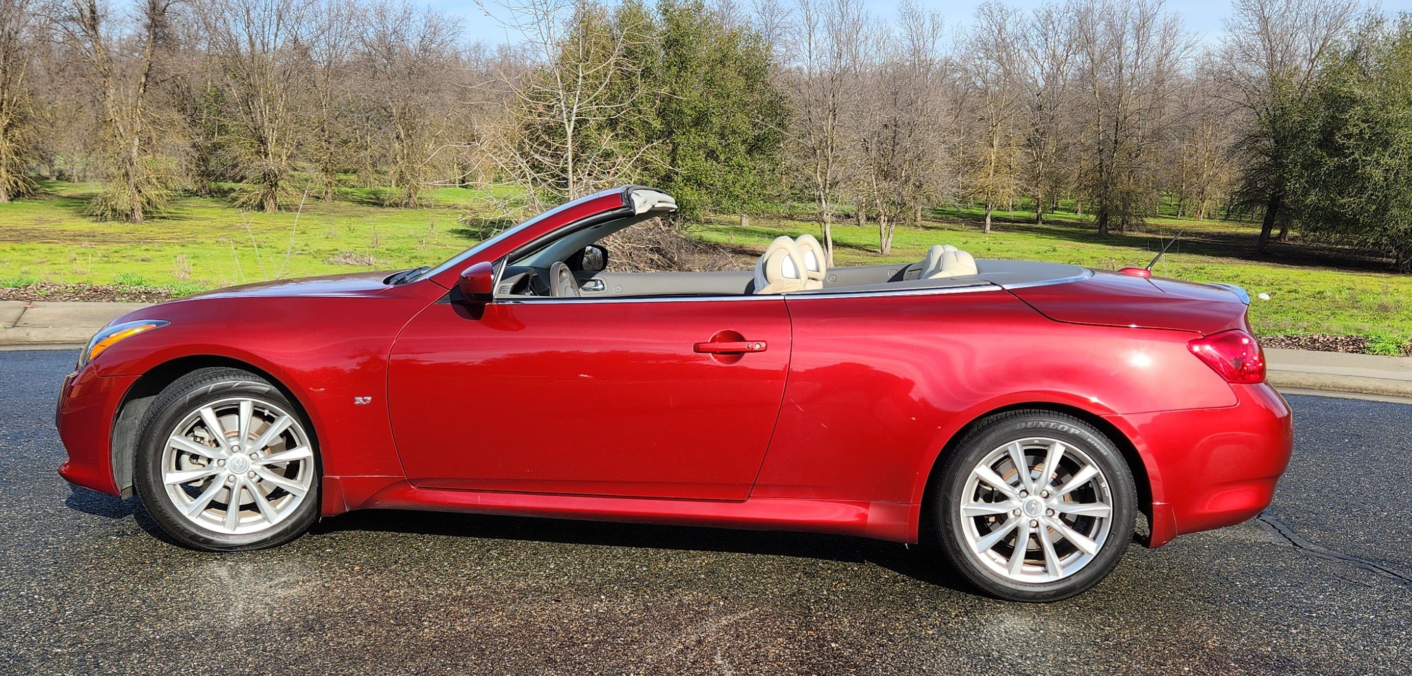 2022 Infiniti Q60 Convertible