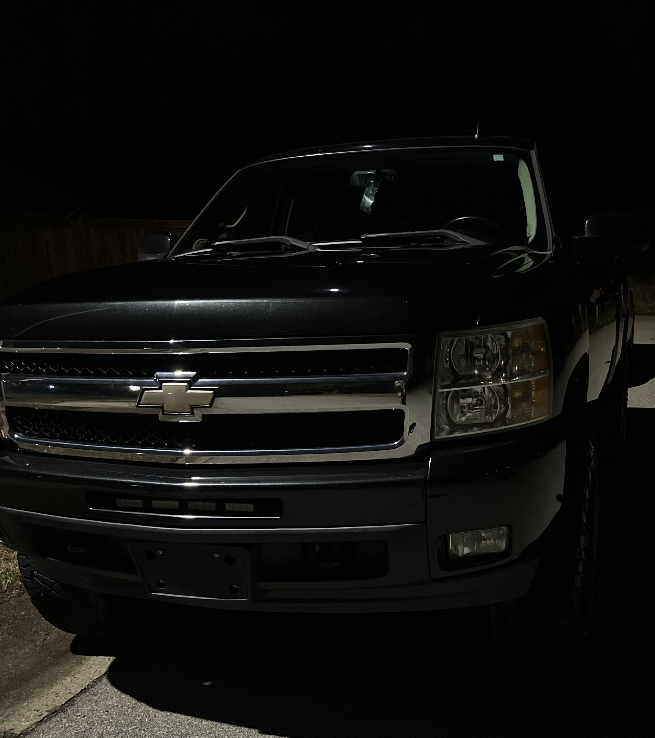 2010 Chevrolet Silverado 1500 - Specs, Prices, MPG, Reviews & Photos ...