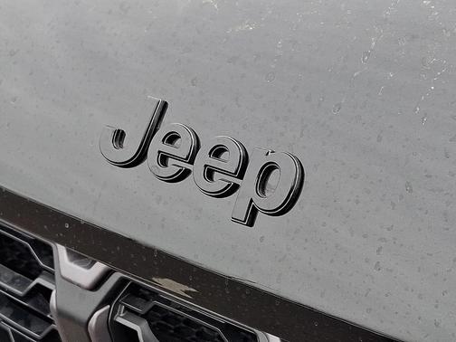 New and Used 2026 Jeep Grand Cherokee Limited 4x4 for Sale Near ...