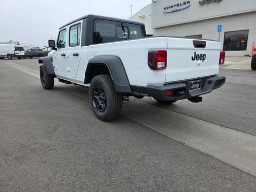 New and Used 2026 Jeep Gladiator Trucks for Sale Near Taft, CA | Cars.com