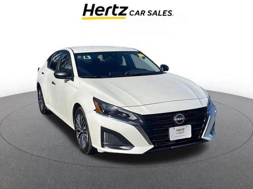Used Nissan Altima SV for Sale Near Huntersville, NC | Cars.com