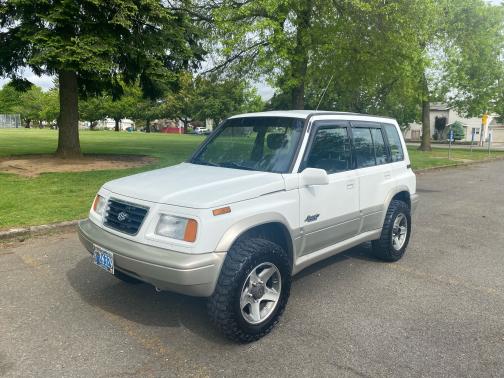 Used Suzuki Sidekick for Sale Near Me | Cars.com