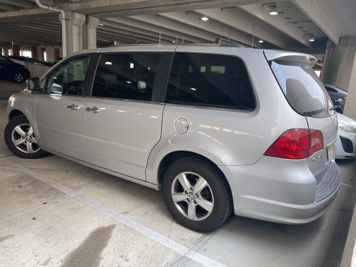 Used minivans for Sale Under $7,000 Near Me | Cars.com