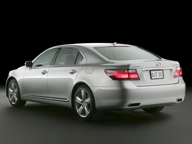 2007 Lexus LS 460 - Specs, Prices, MPG, Reviews & Photos | Cars.com