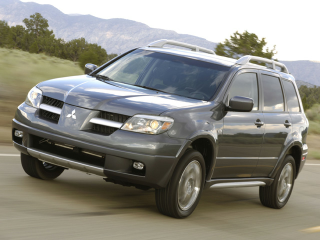 2006 Mitsubishi Outlander - Specs, Prices, MPG, Reviews & Photos | Cars.com