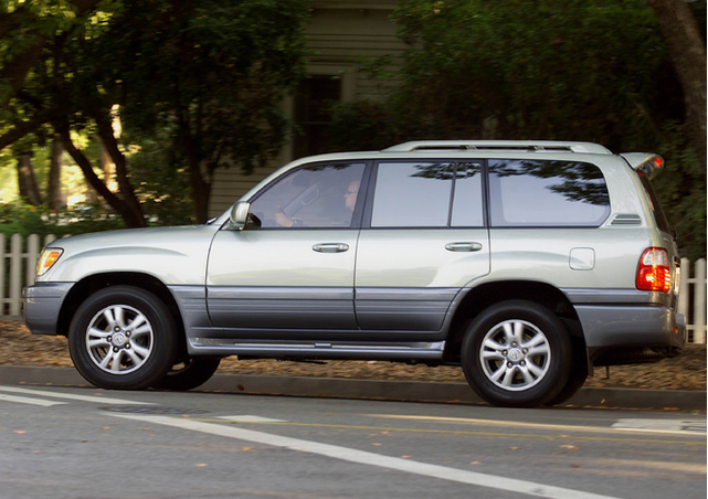 2007 Lexus LX 470 - Specs, Prices, MPG, Reviews & Photos | Cars.com
