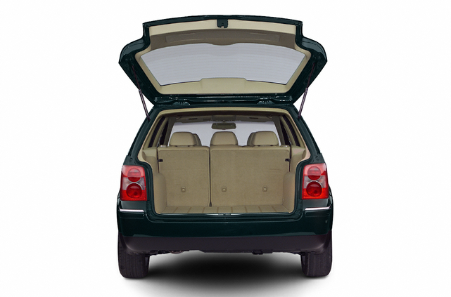 2001 Volkswagen Passat Specs, Price, MPG & Reviews | Cars.com