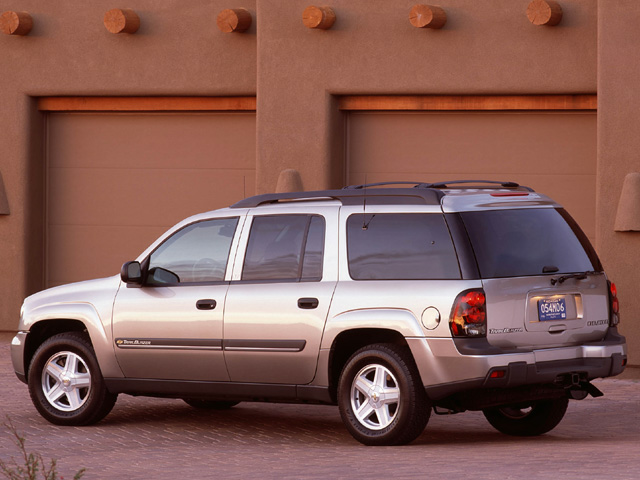 2003 Chevrolet TrailBlazer EXT - Specs, Prices, MPG, Reviews & Photos ...