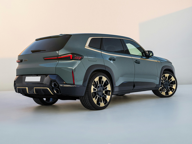 2024 BMW XM Specs, Price, MPG & Reviews | Cars.com