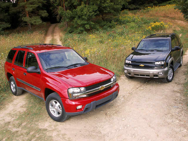 2002 Chevrolet Trailblazer - Specs, Prices, MPG, Reviews & Photos ...