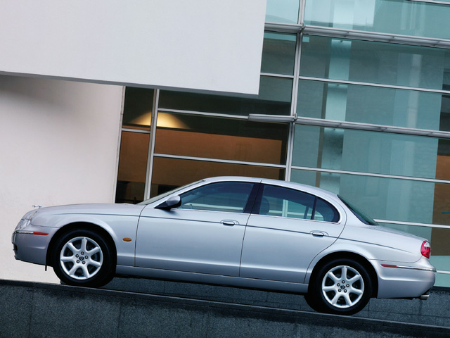 2005 Jaguar S-Type - Specs, Prices, MPG, Reviews & Photos | Cars.com
