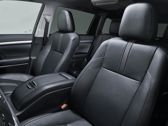 2018 Toyota Highlander - Specs, Prices, MPG, Reviews & Photos | Cars.com