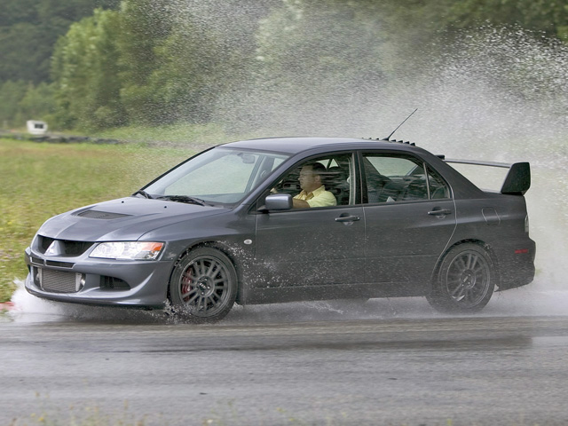 2005 Mitsubishi Lancer Evolution - Specs, Prices, MPG, Reviews & Photos ...