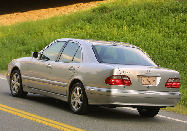 2002 Mercedes-Benz E-Class Specs, Price, MPG & Reviews | Cars.com