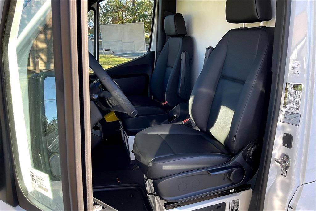 2025 Mercedes-Benz Sprinter 2500, new, $96,675 | VIN W1Y4NCHY9ST227036 ...